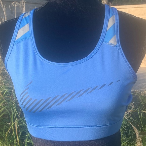 Nike | Intimates & Sleepwear | Nwot Nike Pro Sports Bra | Poshmark
